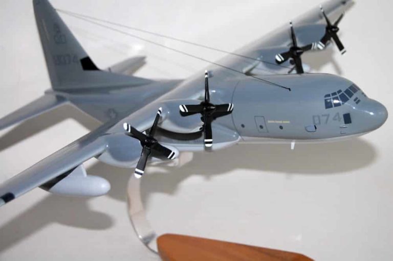 VMGR-152 Sumos KC-130J - Squadron Nostalgia